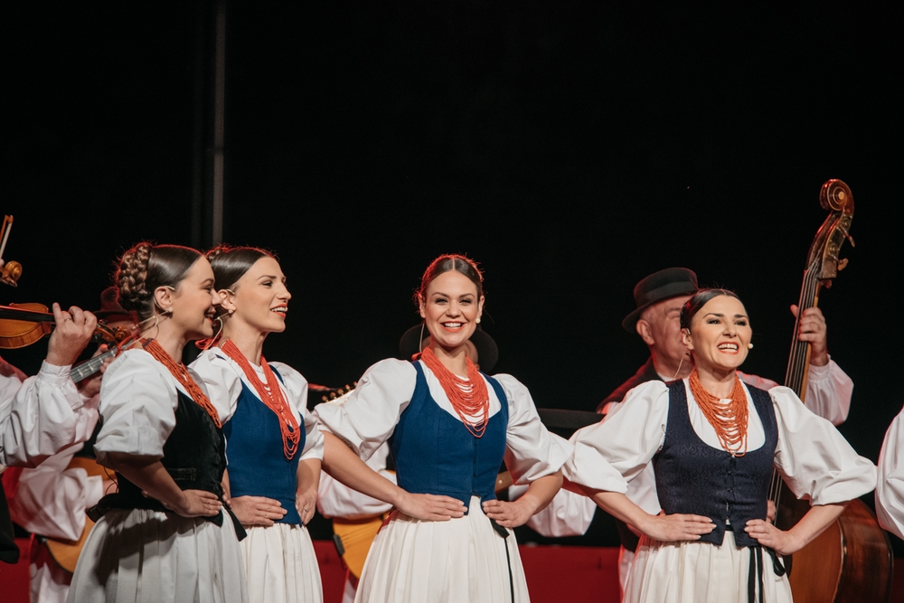 Tradicijska večer uz ansambl LADO | Novosti | Lisinski