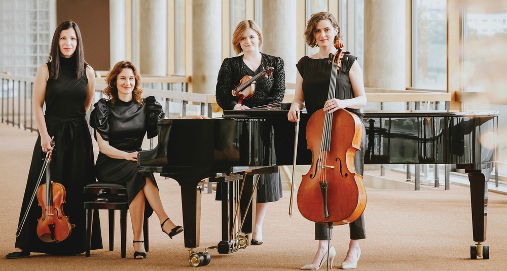 LISINSKI DA CAMERA DUNJA BONTEK, MARIJA ANDREJAŠ, MONIKA LESKOVAR ...